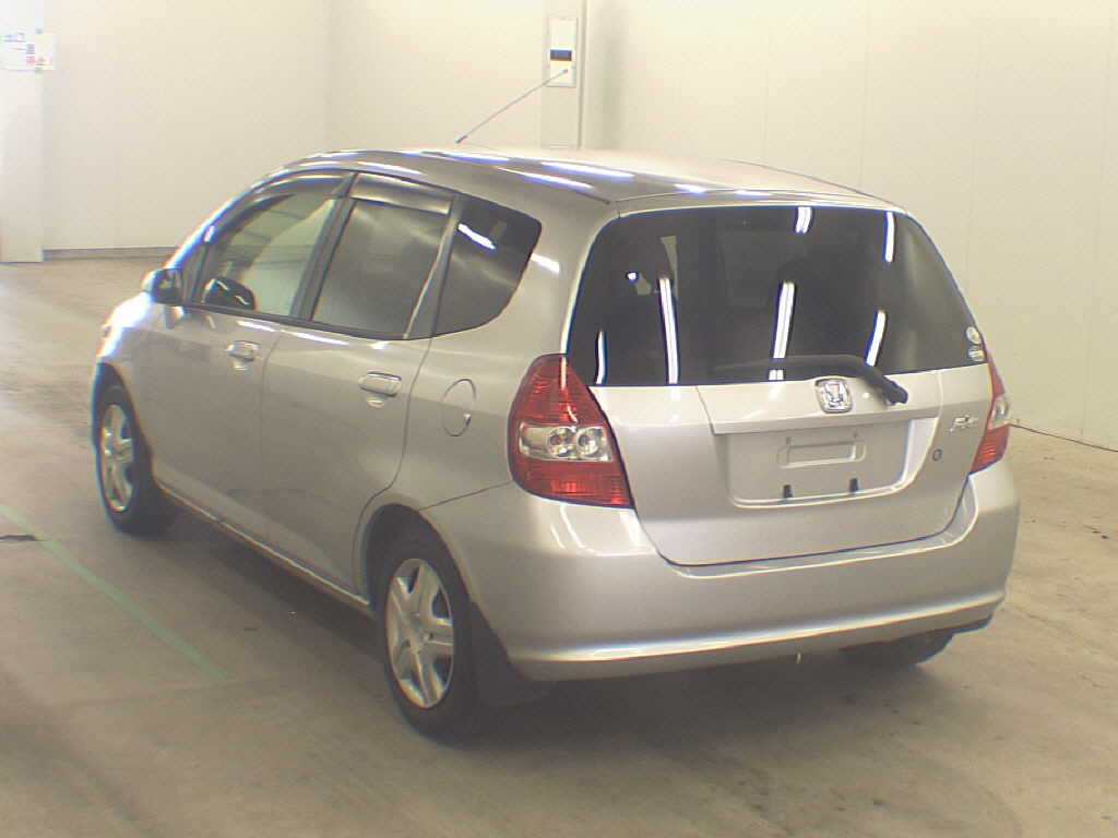 Автомобиль на разбор Honda Fit GD1 L13A 2002 года