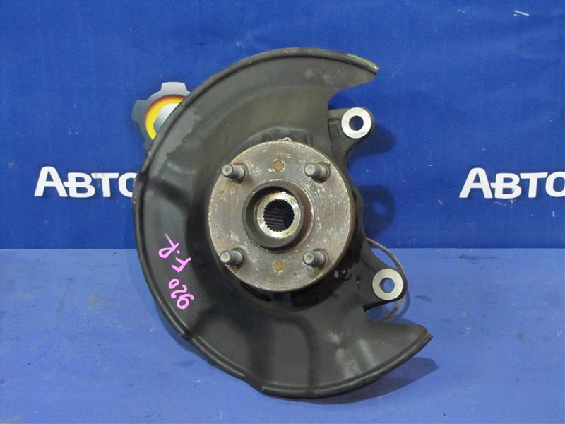 Ступица передняя правая Toyota Corolla Fielder кузов NZE141 двигатель ...